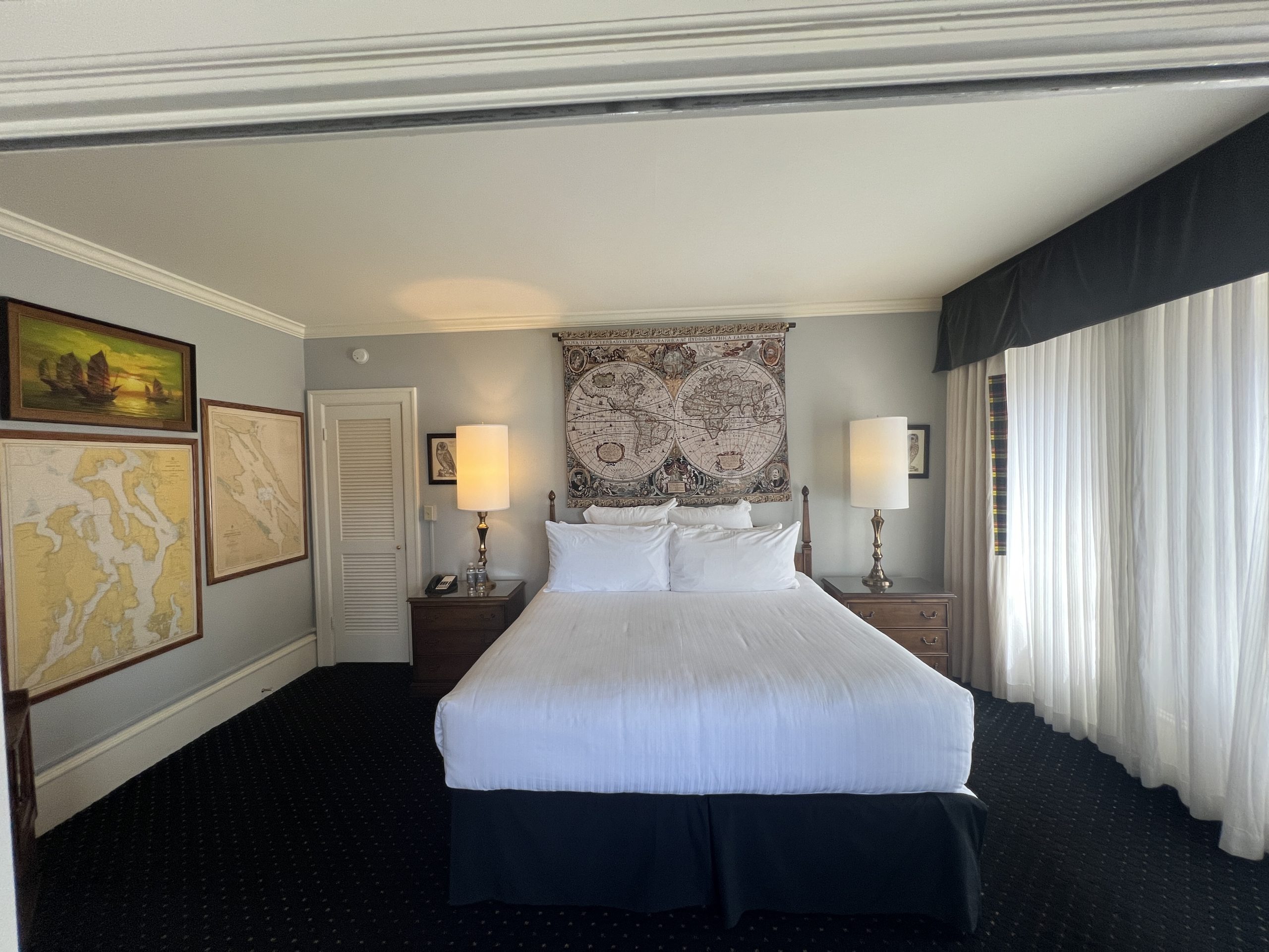 hotels are always part of my crossdressing destination